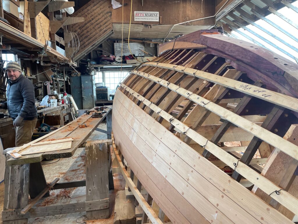 Two ‘Hippie Carpenters’ Make Their One Hundredth Boat - Bluedot Living