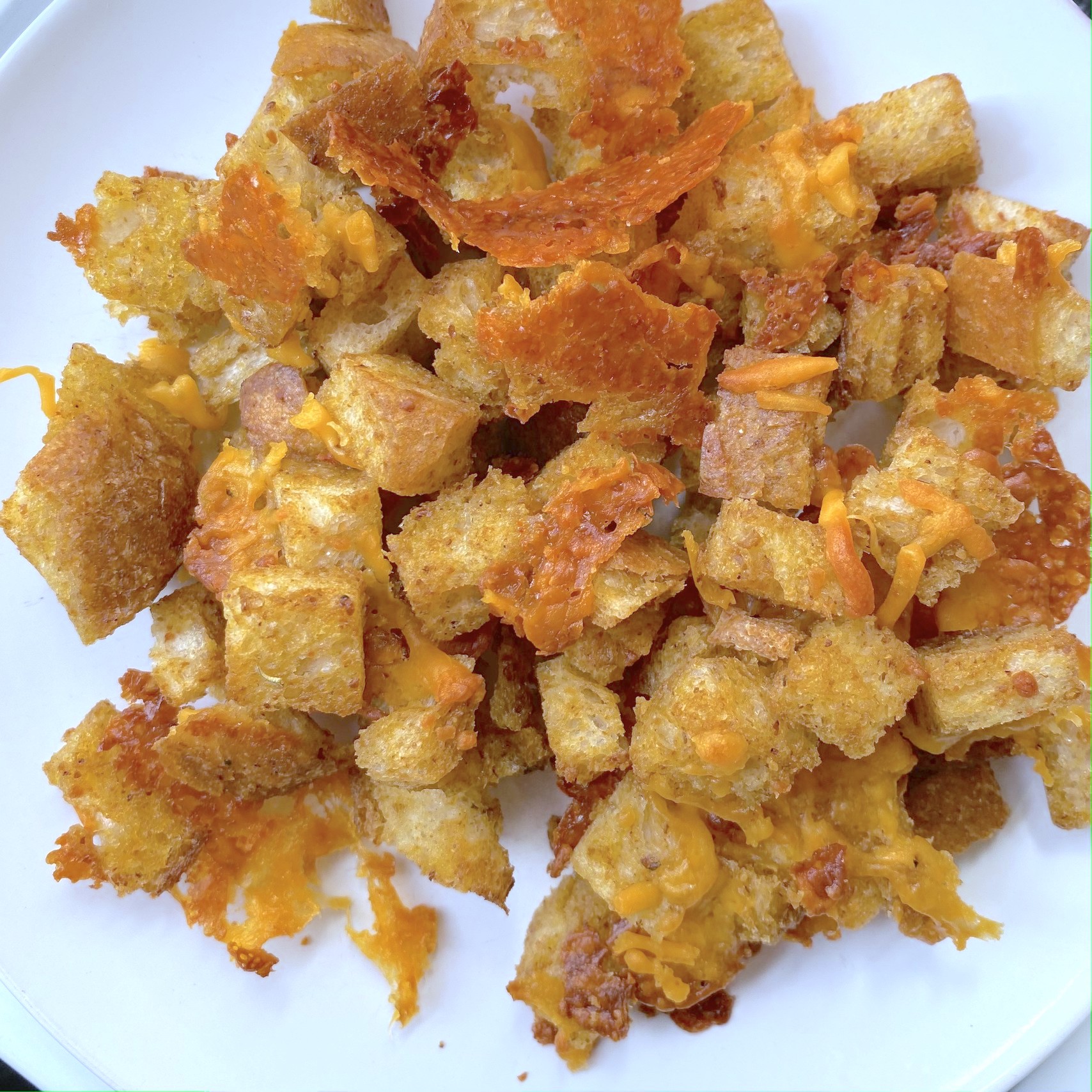 RECIPE: Cheesy-Crisp Croutons - Bluedot Living